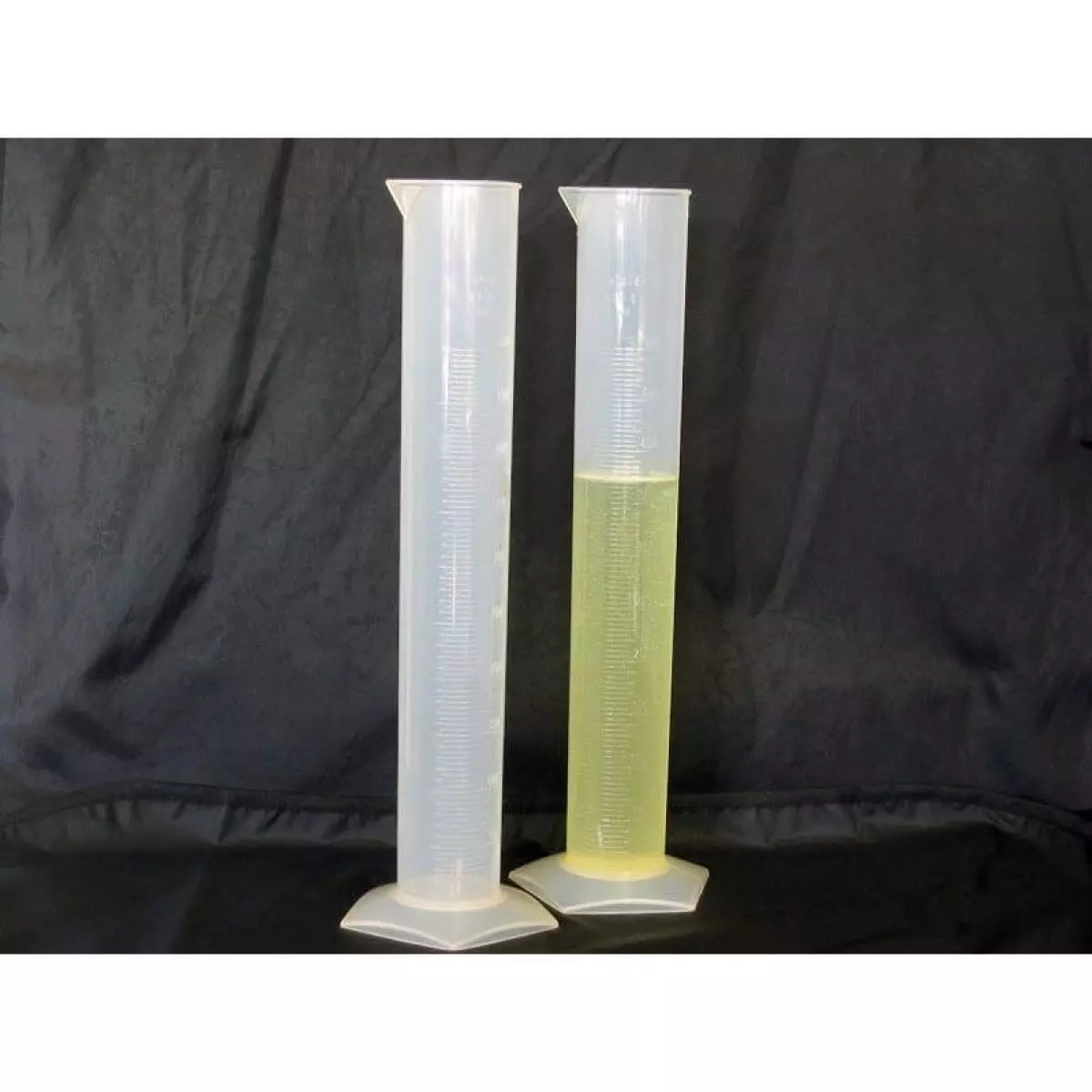 Eprouvette graduée kyb 500ml - Outillage